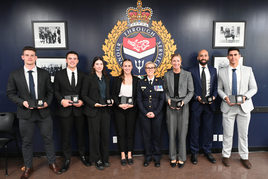 VicPD Welcomes Seven New Recruits - VicPD.ca
